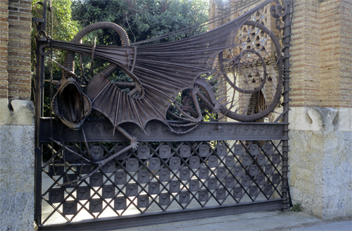 Iron Dragon Gate by Antoni Gaudi, Barcelona, Spain - The Finest Photos